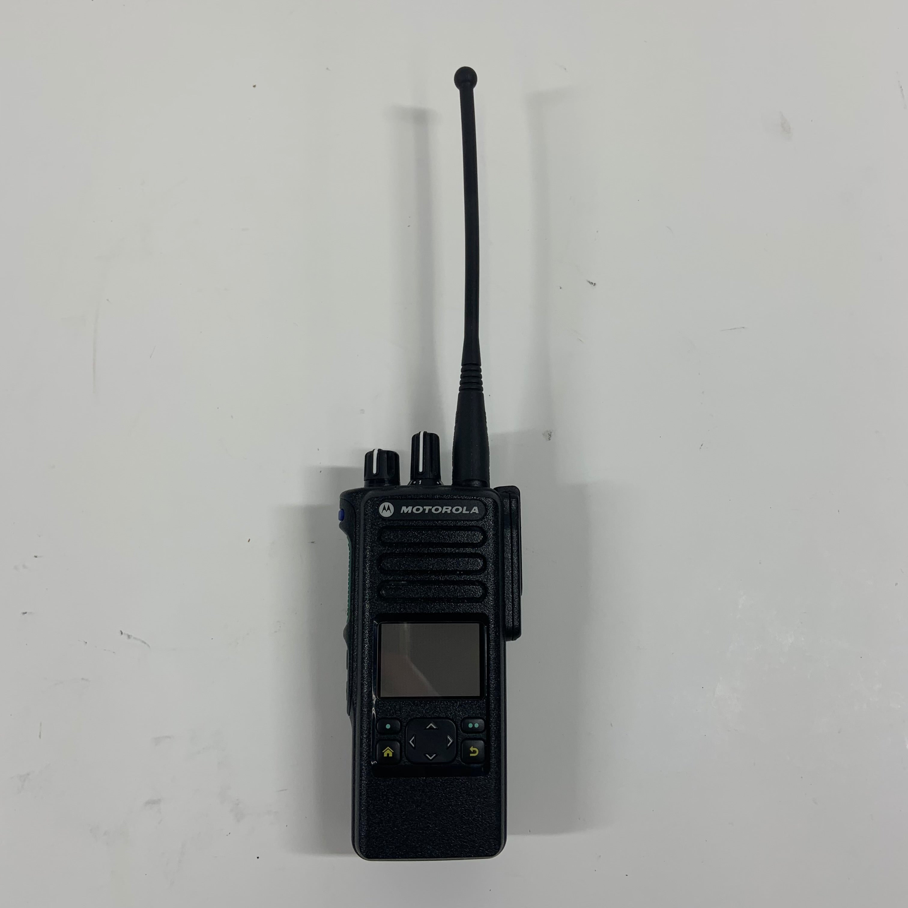 Motorola apx 900 Radio And Antenna UHF R1 – PayMore Overland Park